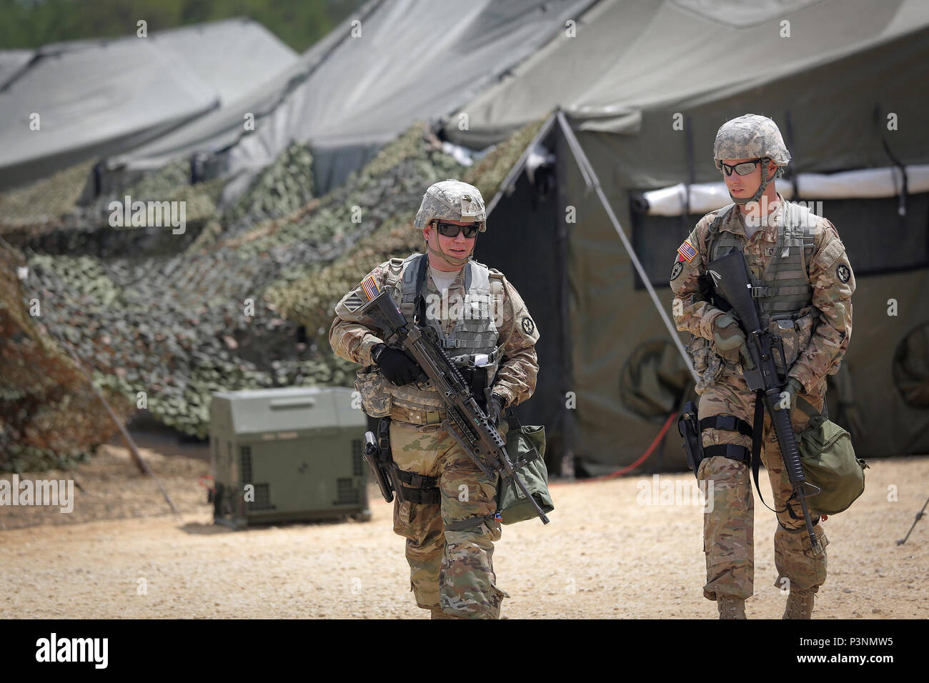 Checkpoint procedures hi-res stock photography and images - Alamy