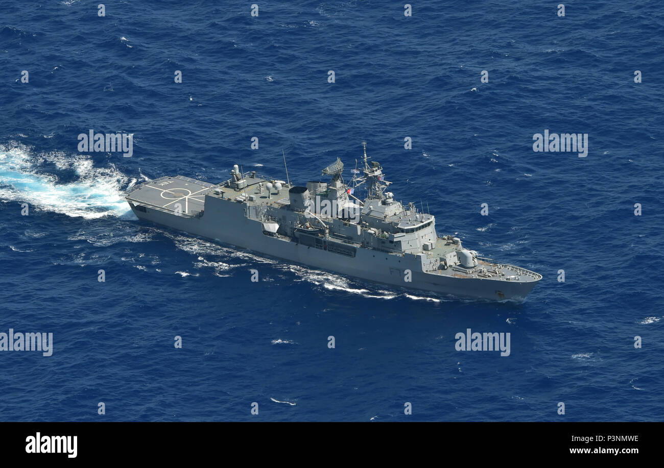 PACIFIC OCEAN (JULY 17, 2016) Her Majesty's New Zealand Ship Te Kaha ...