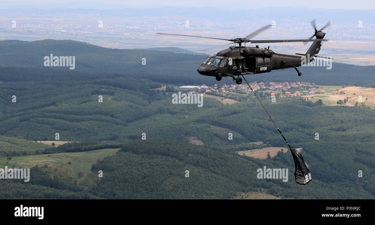 Redhawk hi-res stock photography and images - Alamy