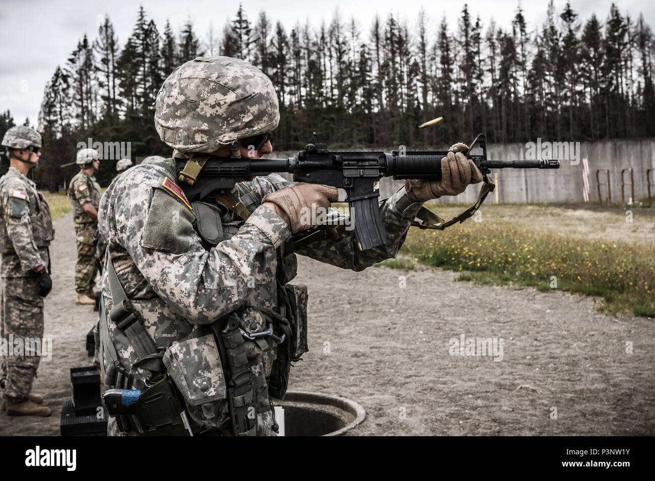 A U.S. Army Soldier, assigned to 16th Combat Aviation Brigade, 7th ...