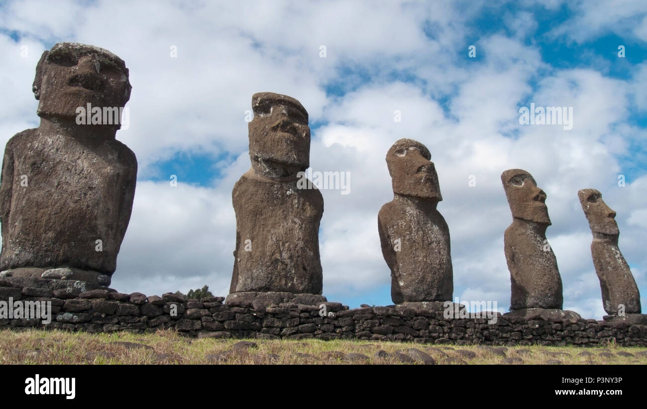 Moai statues, Easter Island, Chile Stock Photo - Alamy
