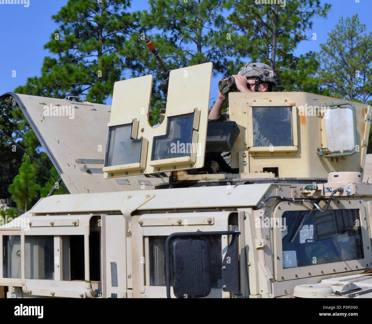 A New York Army National Guard infantryman assigned to the 1st ...