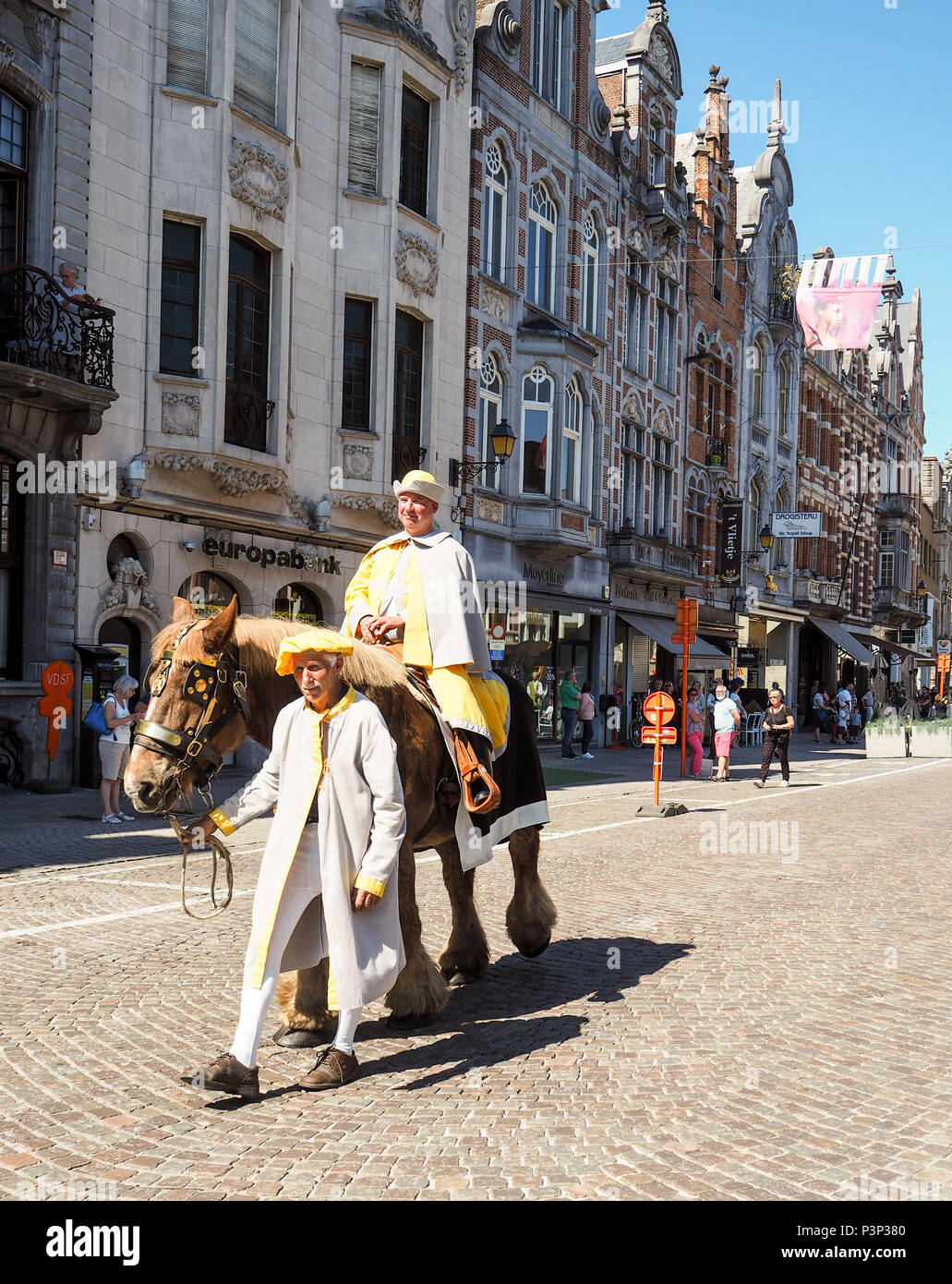 Two old men dressed hi-res stock photography and images - Alamy