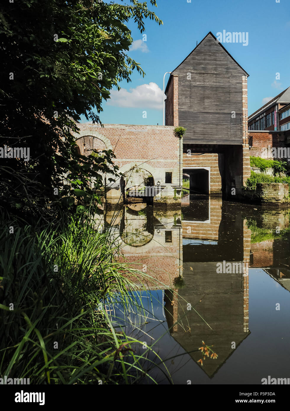 Old Mill Crossing High Resolution Stock Photography and Images - Alamy