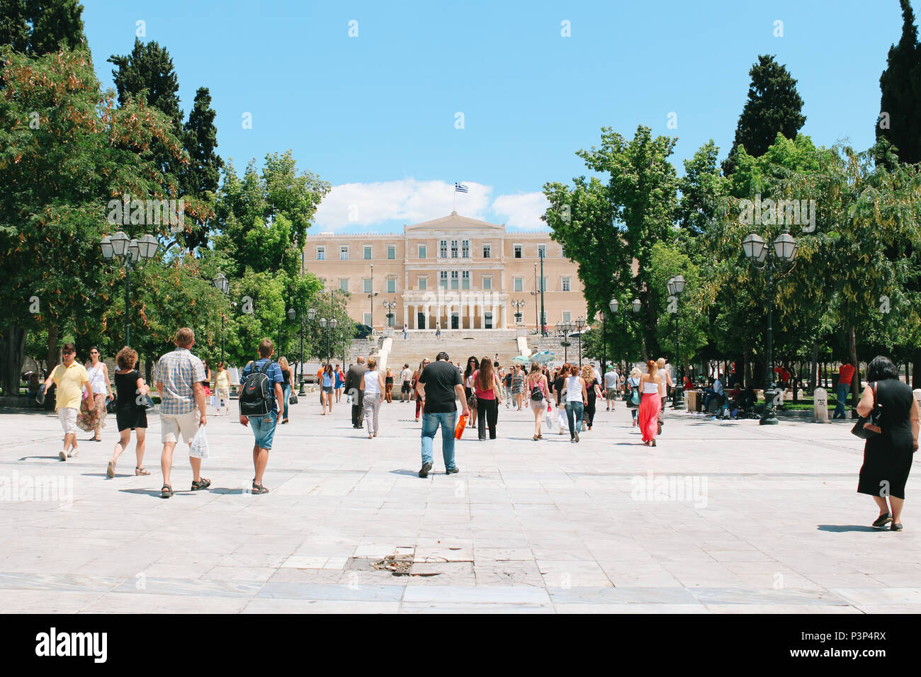 Athens syntagma constitution square hi-res stock photography and images ...