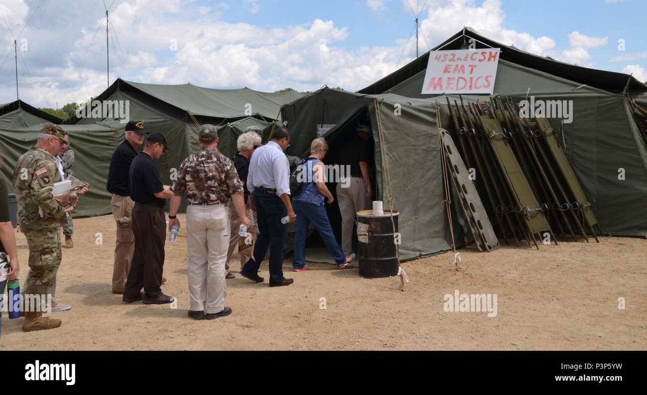 Army Reserve Ambassadors attending the 88th Regional Support Command’s ...