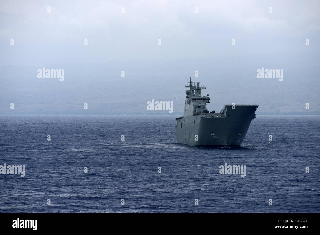 Royal australian canberra class amphibious ship hi-res stock ...