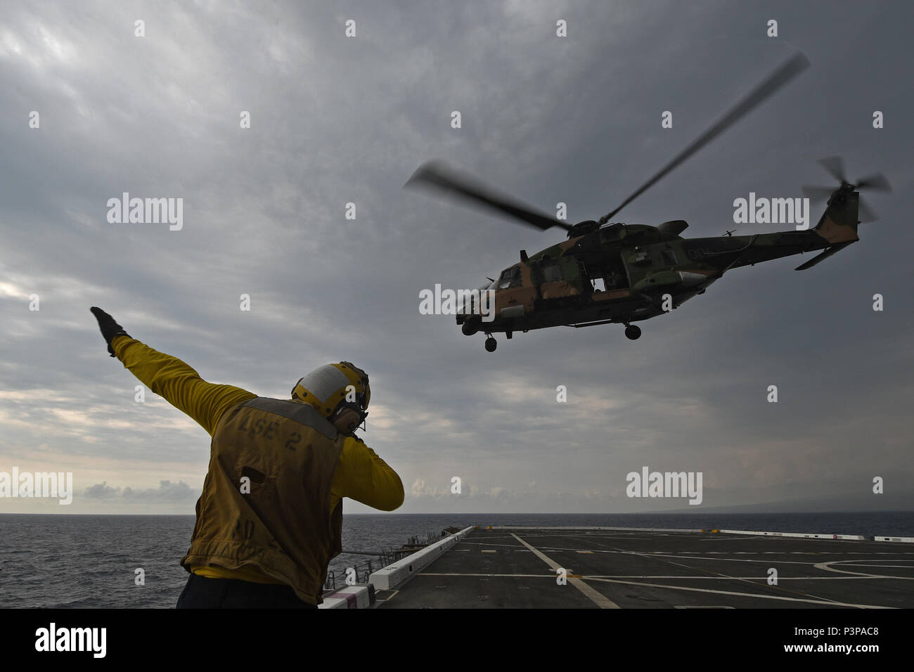 Mrh 90 taipan australia hi-res stock photography and images - Alamy