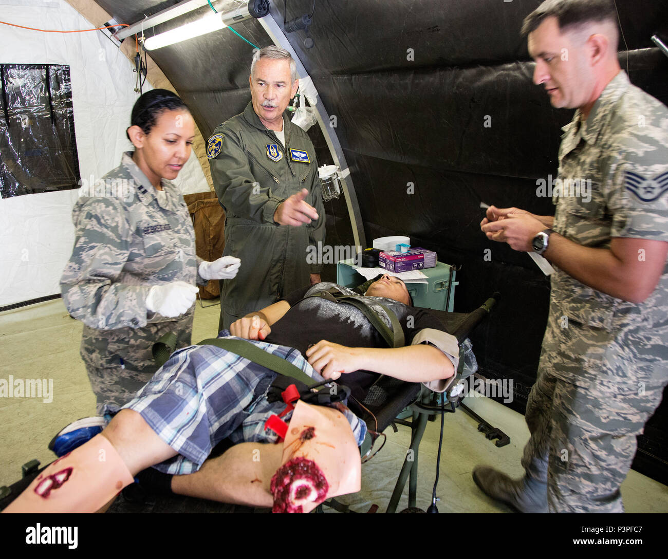 349th field hospital hi-res stock photography and images - Alamy