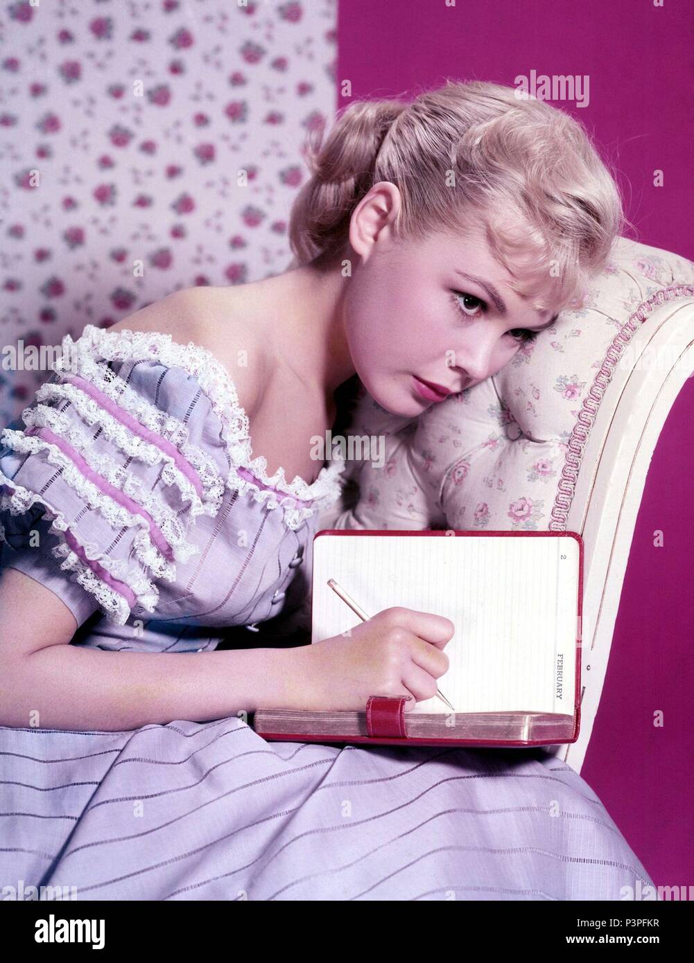 Stars: SANDRA DEE Stock Photo - Alamy