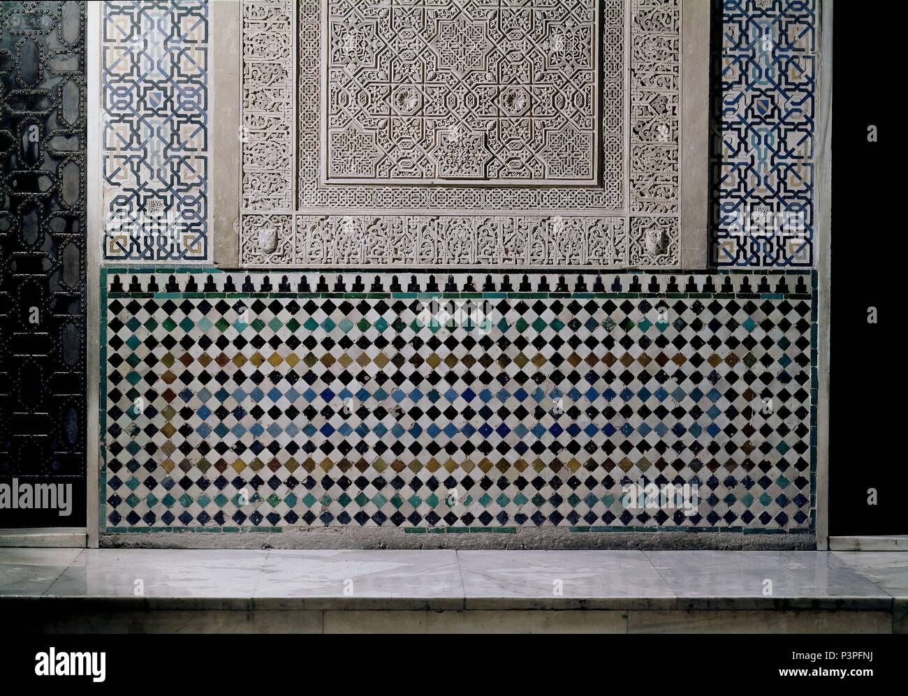 PALACIO DE COMARES - MOSAICO. Location: ALHAMBRA-PALACIO DE COMARES ...