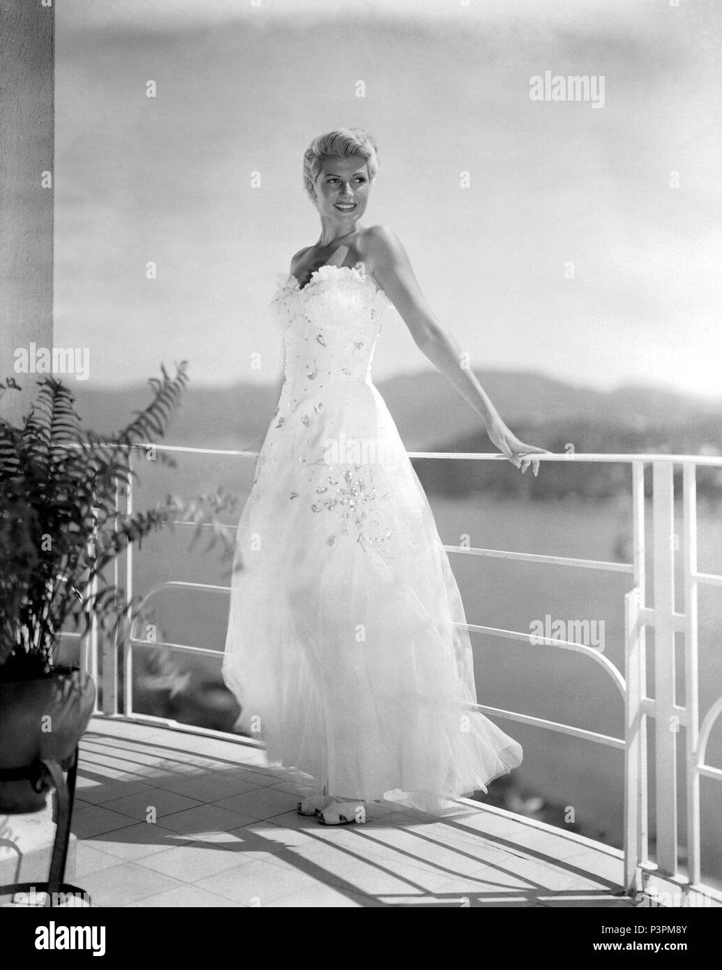 Original Film Title: THE LADY FROM SHANGHAI. English Title: THE LADY ...