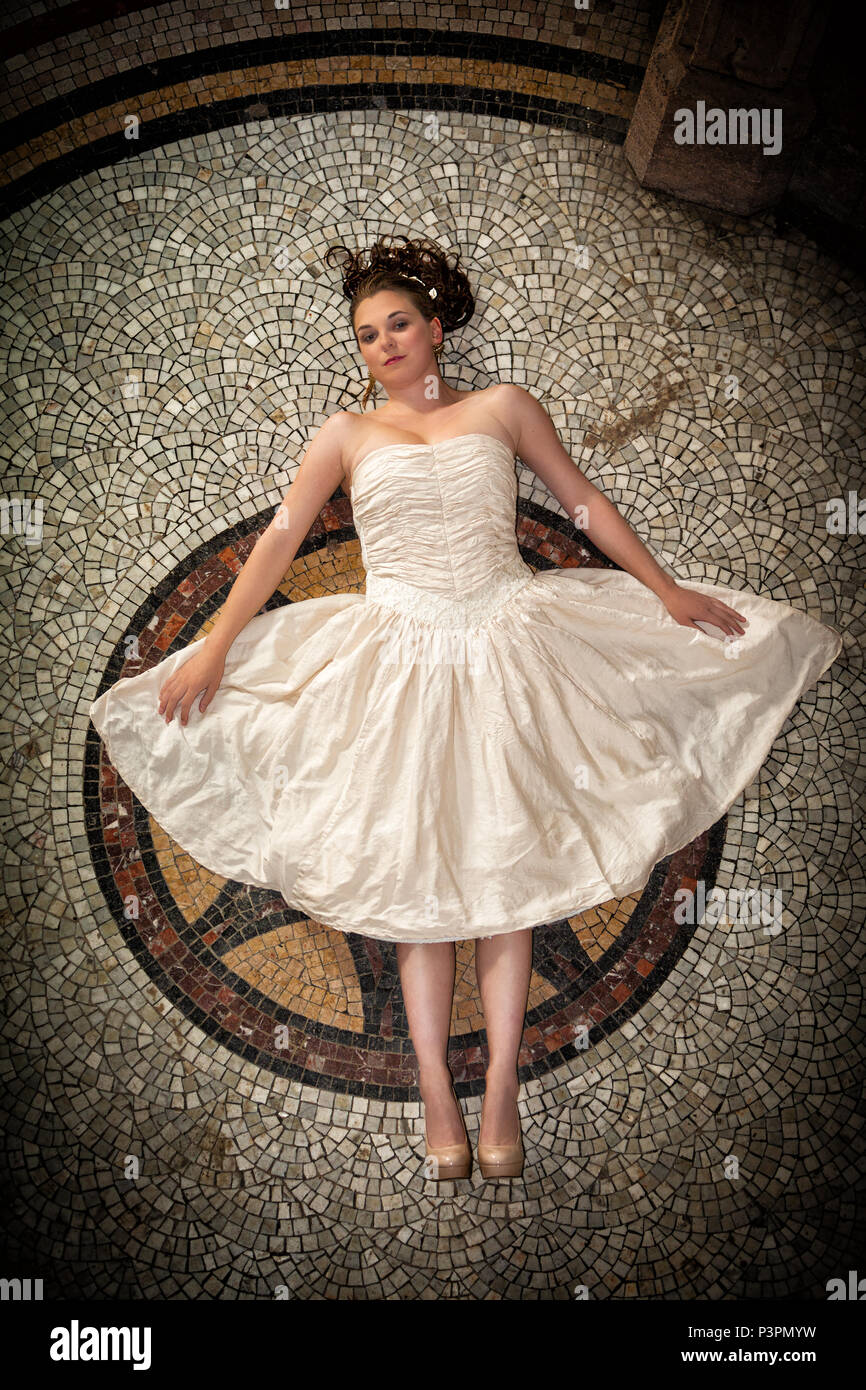 Sieve portrait hi-res stock photography and images - Alamy