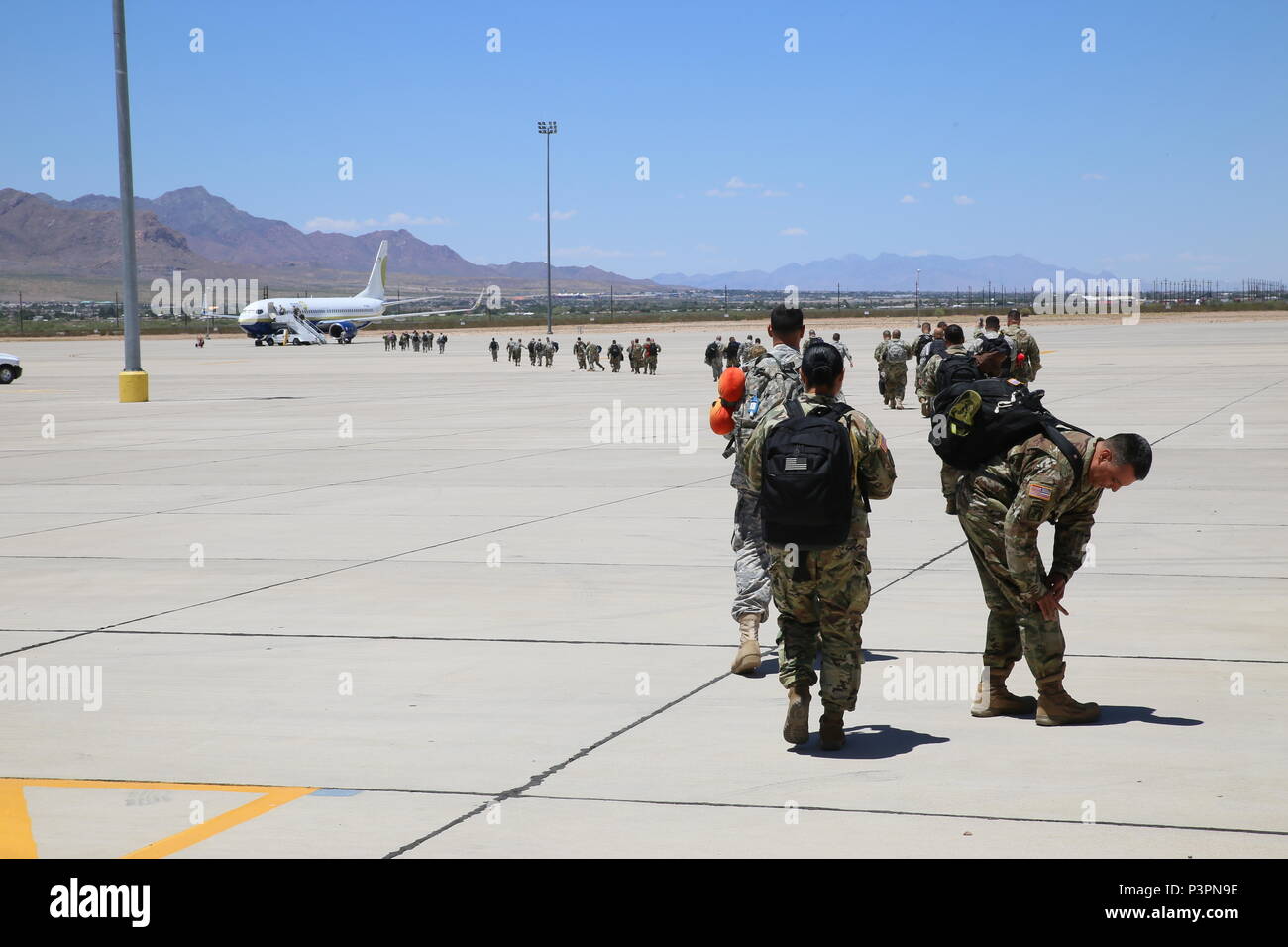 Soldiers assigned to the 544th Military Police Company, Puerto Rico ...