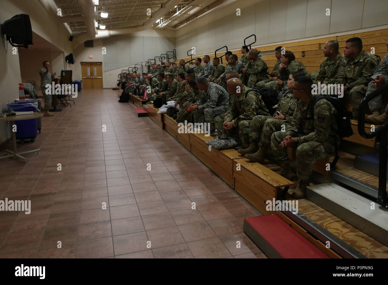 544th military police company hi-res stock photography and images - Alamy