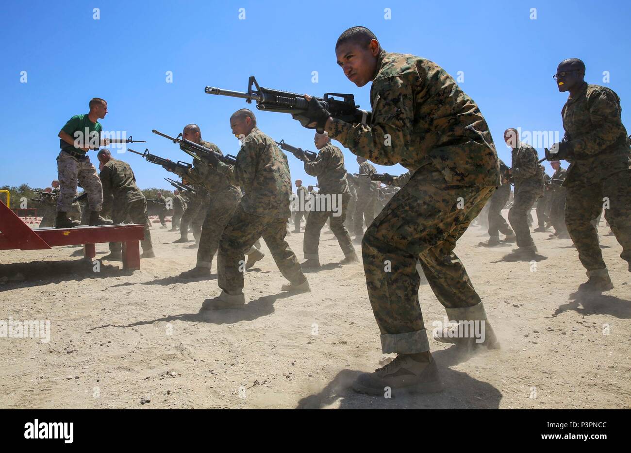 Recruits from Fox Company, 2nd Recruit Training Battalion, conduct ...