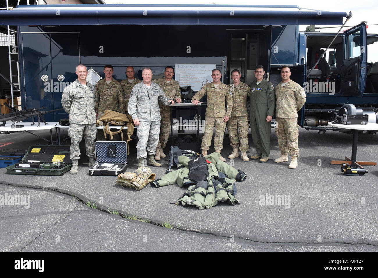 Colorado Air National Guard 140th Wing senior leaders and members of ...