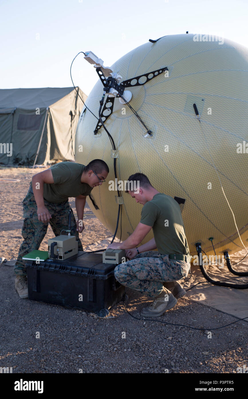 Mobile data africa hi-res stock photography and images - Alamy