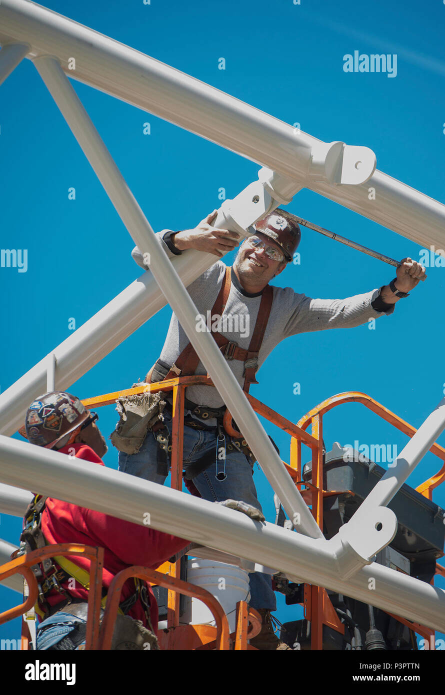 Guard booths hi-res stock photography and images - Alamy