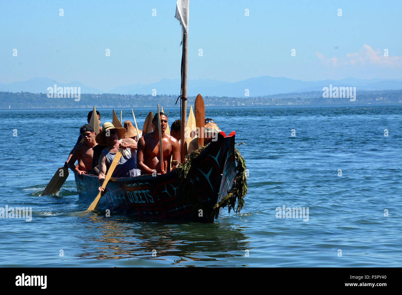 Tribal canoe journey northwest hi-res stock photography and images - Alamy