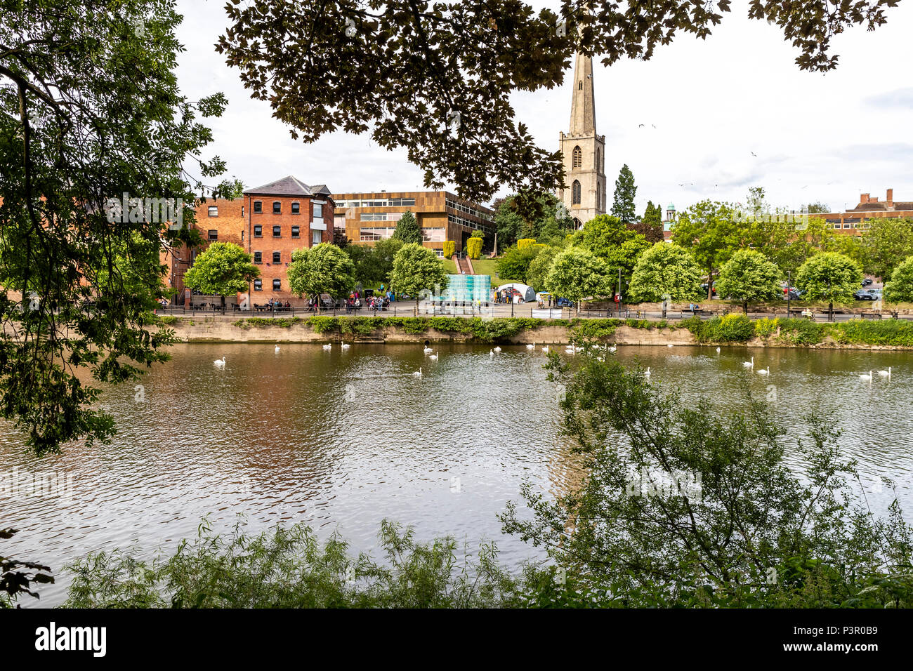 Riverside restaurant worcester hi-res stock photography and images - Alamy