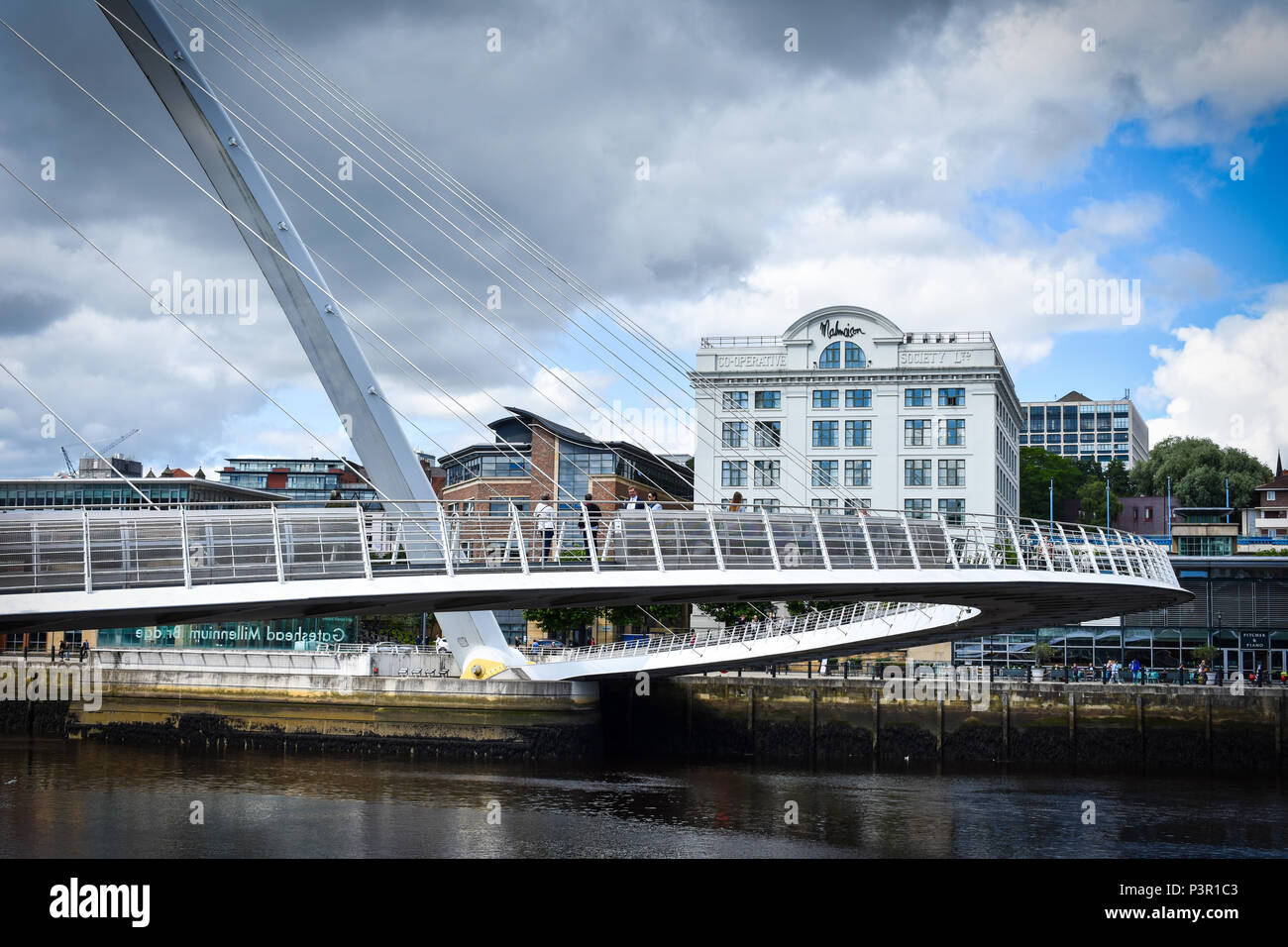 Views of the Gateshead Millennium Bridge Stock Photo - Alamy