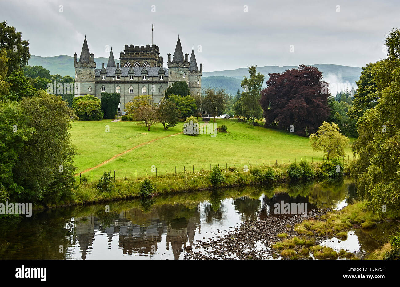 Inverary castle hi-res stock photography and images - Alamy