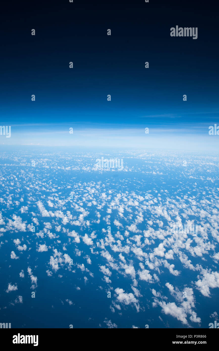 Sky background over spread cloud scatter , skyline separate zone ...