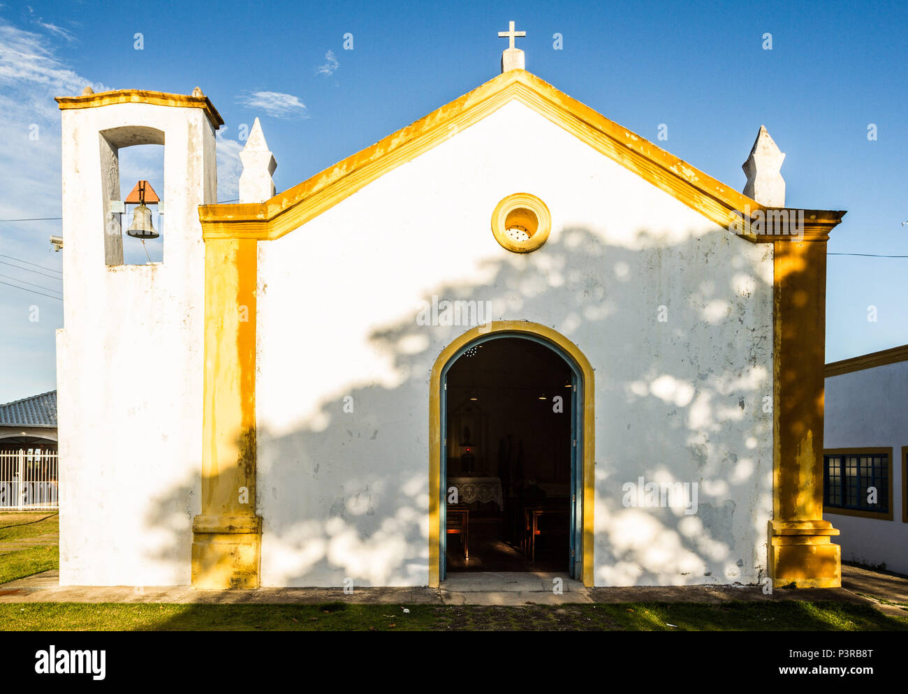FLORIANÓPOLIS, SC - 12.09.2015: ARQUITETURA COLONIAL - Capela São ...