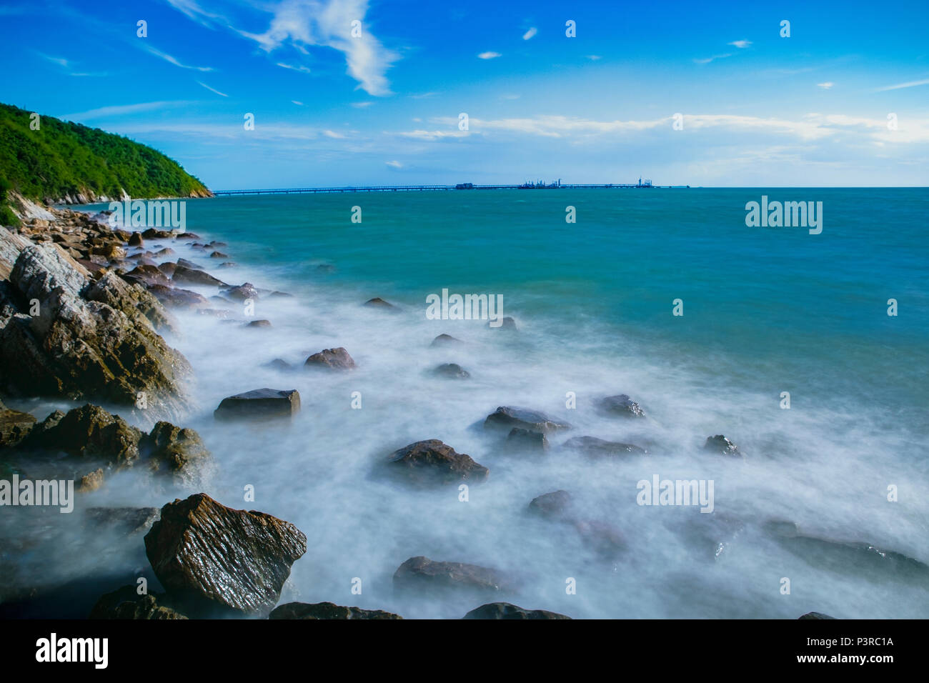 beautiful long exposure photography of laem chabang sea coast chonburi ...
