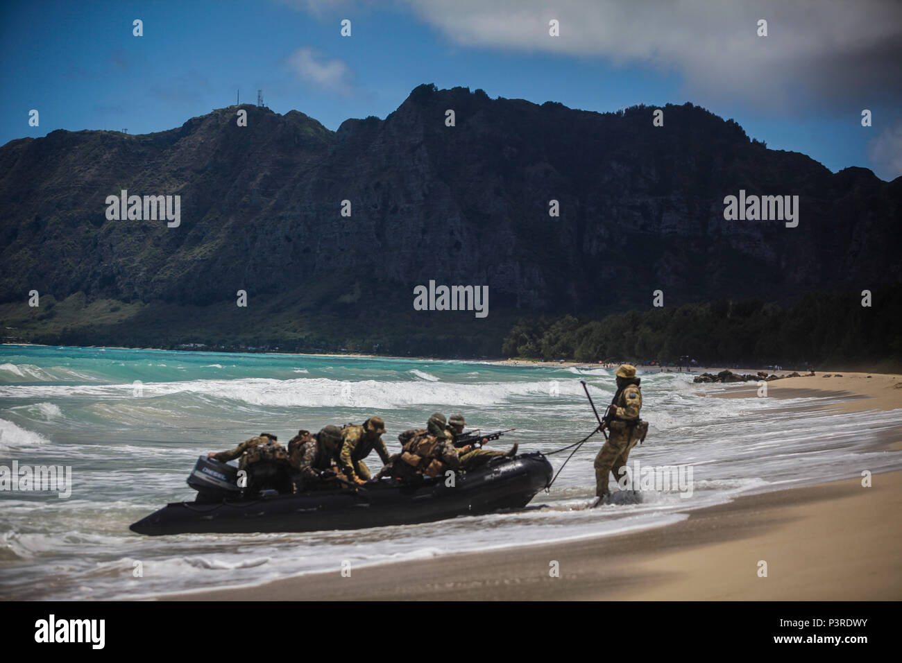 160730-M-CP369-1110 MARINE CORPS BASE HAWAII (July 30, 2016 ...
