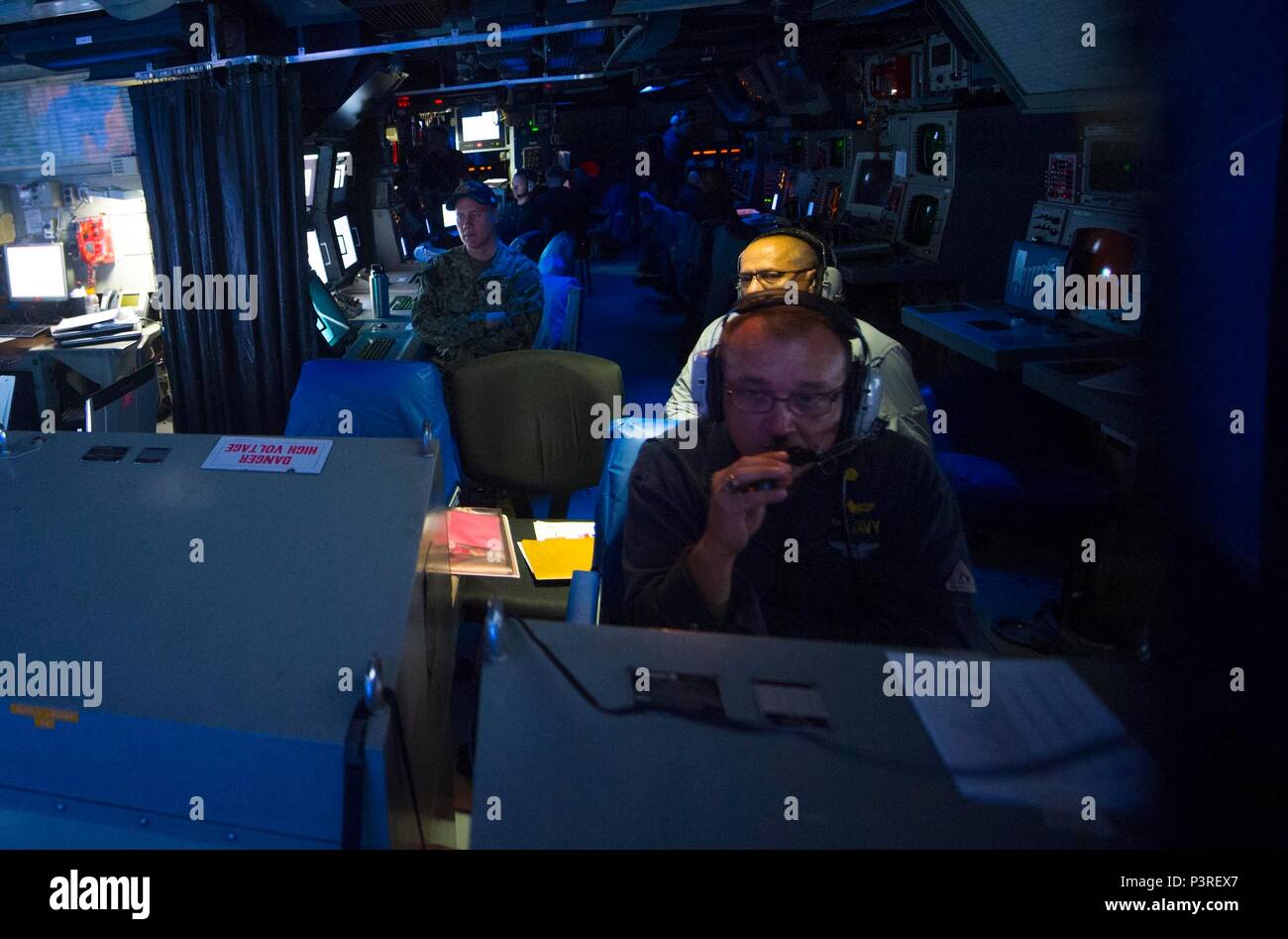 160722-N-BL607-072 ARABIAN GULF (July 22 2016) –Sailors, assigned to ...