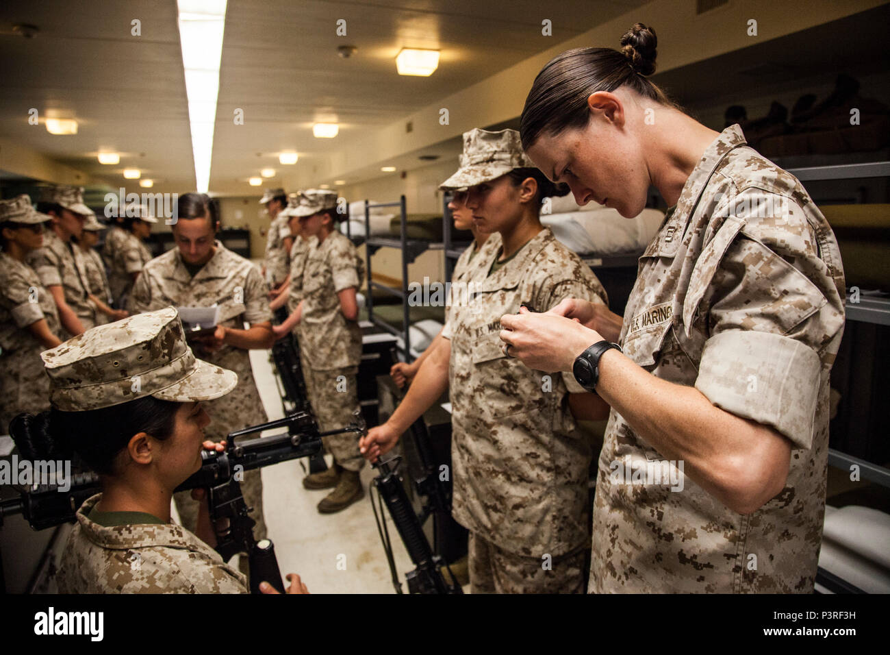 Platoon commanders inspection hi-res stock photography and images - Alamy