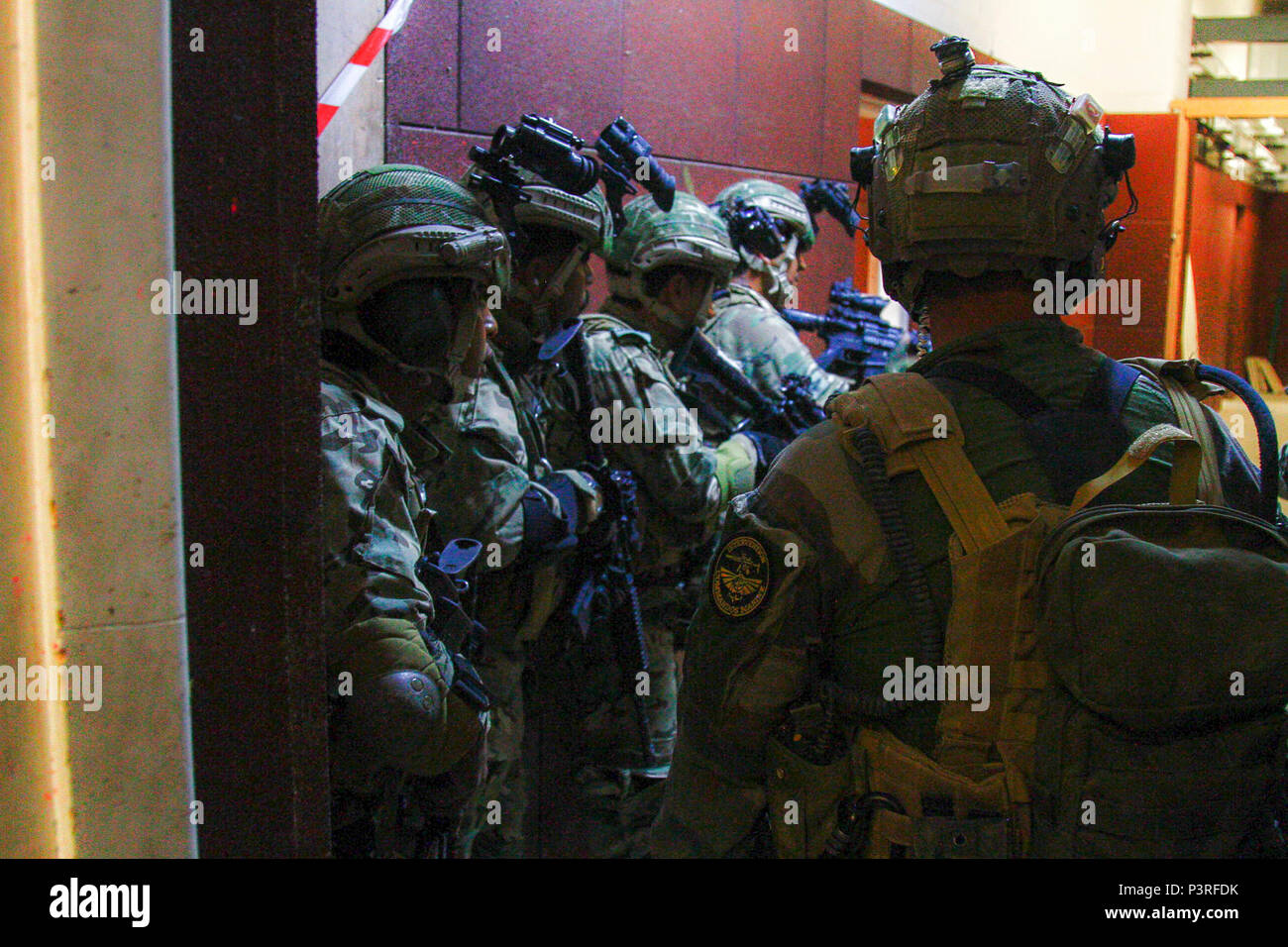 French Army Special Forces Command High Resolution Stock Photography ...