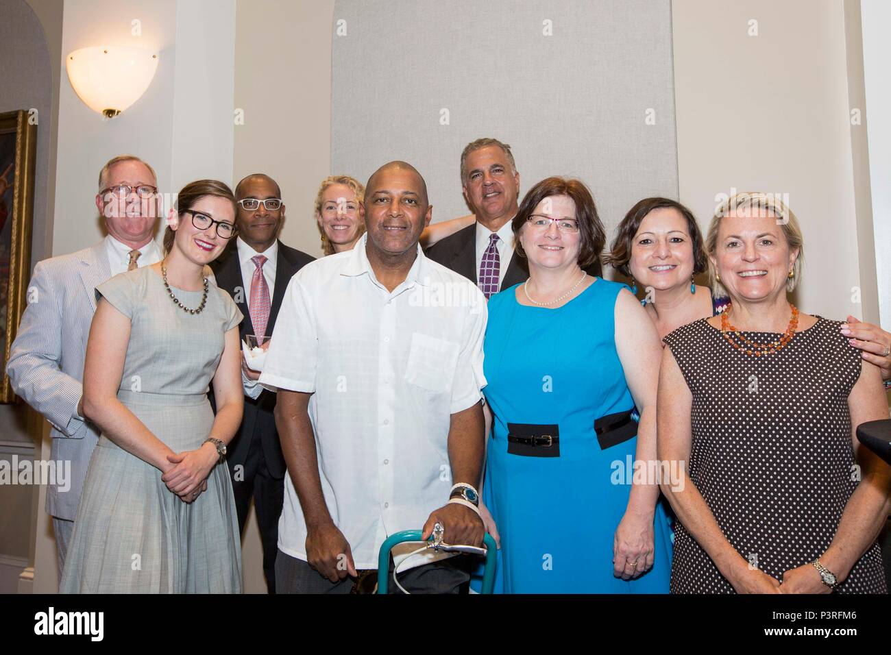 Mr robert l simmons ii hi-res stock photography and images - Alamy