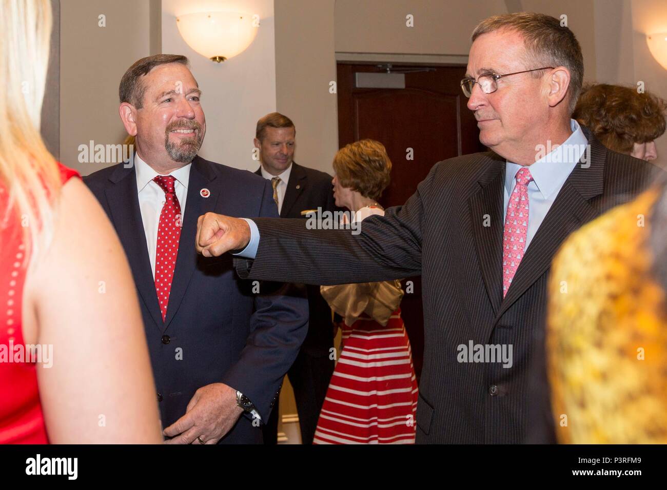 Mr robert l simmons ii hi-res stock photography and images - Alamy