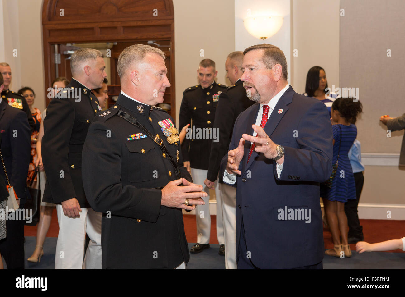 Mr robert l simmons ii hi-res stock photography and images - Alamy
