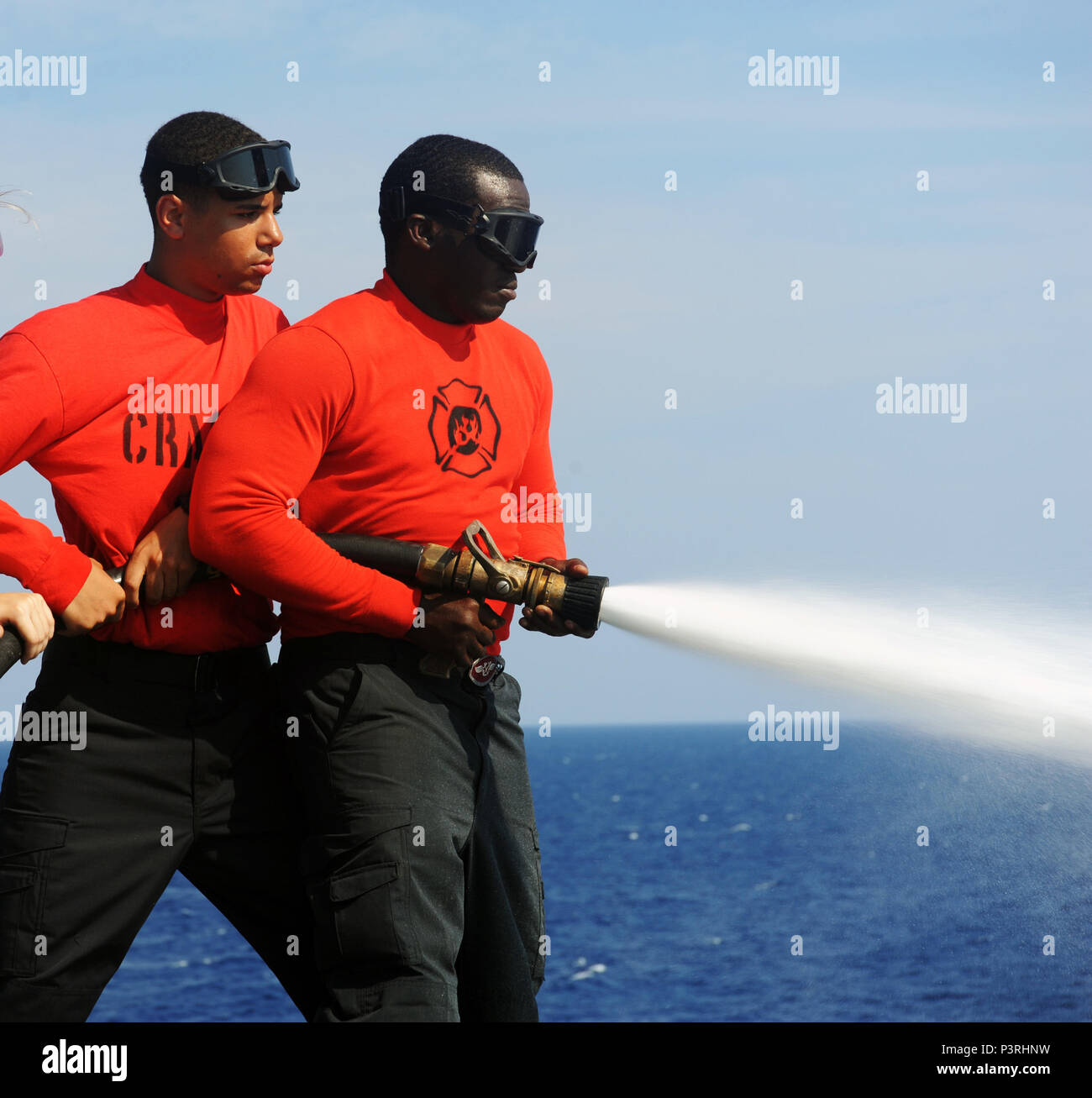 160725-N-GI441-091 ATLANTIC OCEAN (July 25, 2016) Sailors conduct an ...