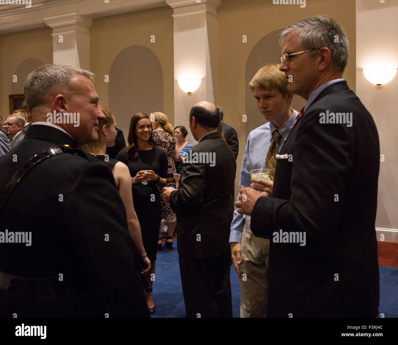 Mr robert l simmons ii hi-res stock photography and images - Alamy