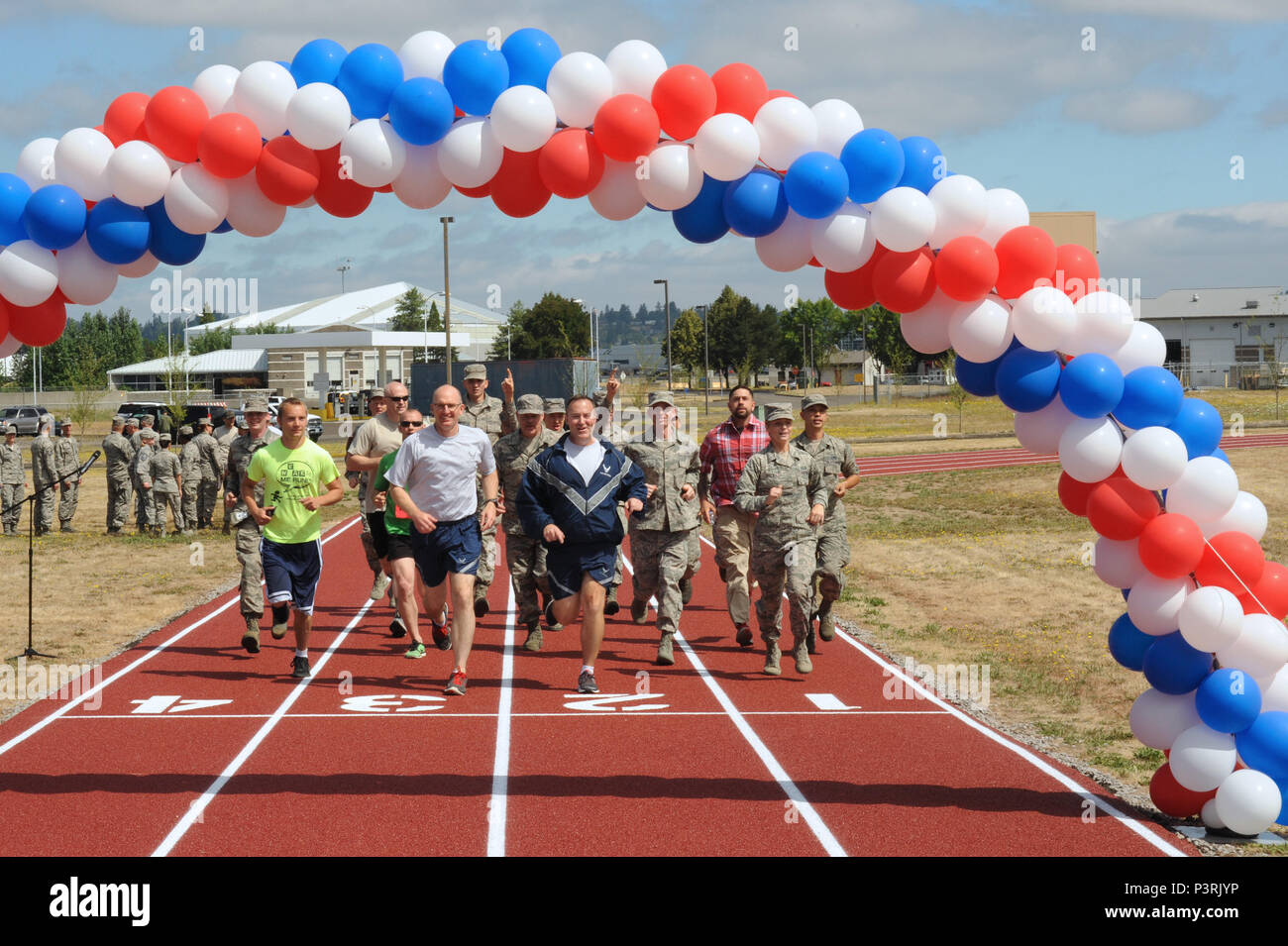 Oregon Air National Guard Col. Paul Fitzgerald, 142nd Fighter Wing ...