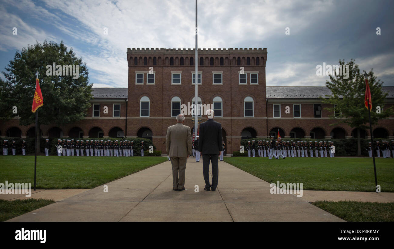 Col barnum hi-res stock photography and images - Alamy
