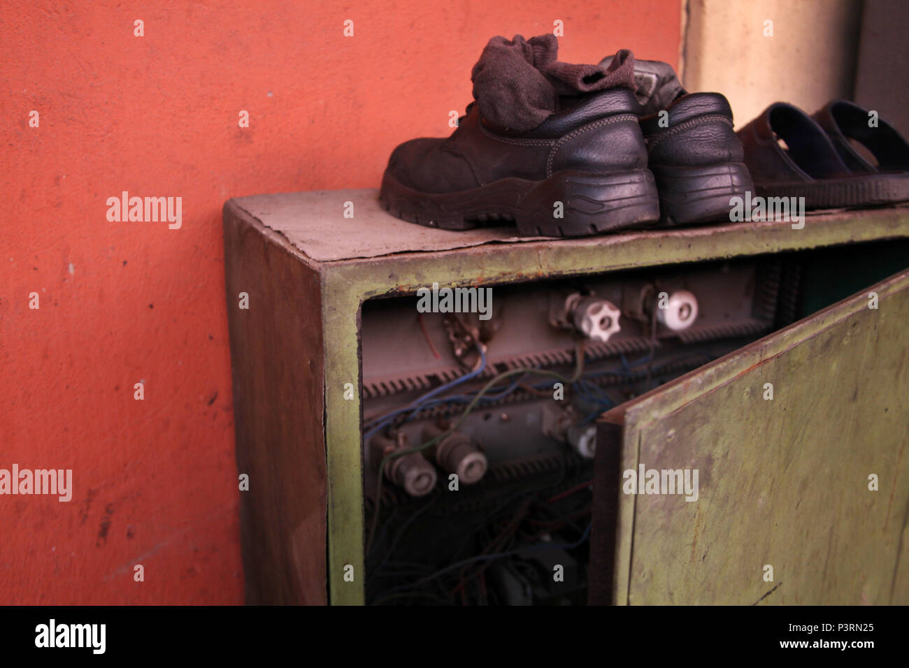 Poor shoe workers factory hi-res stock photography and images - Alamy