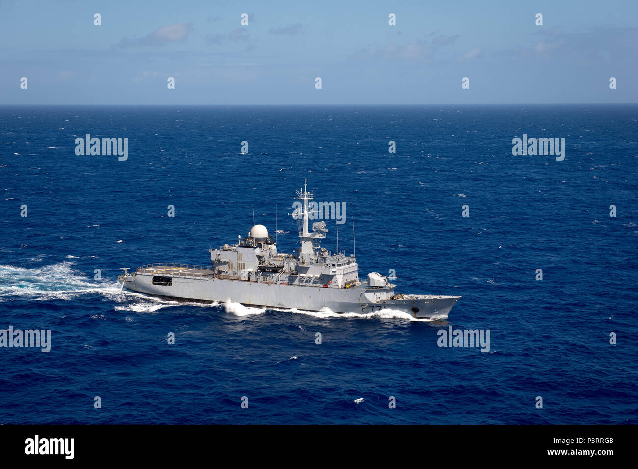 160728-N-SI773-1200 PACIFIC OCEAN (July 28, 2016) French Navy Floréal ...
