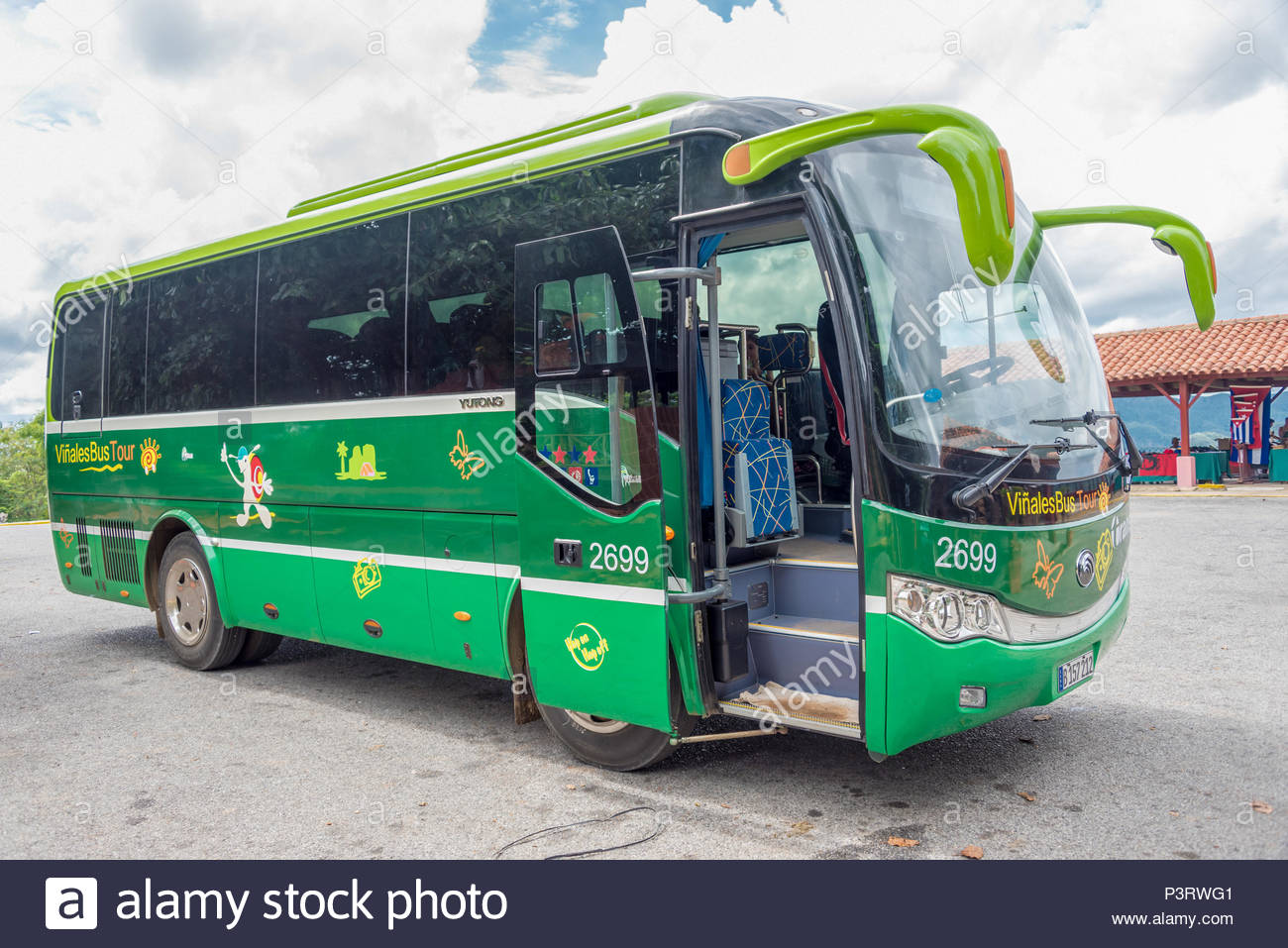 Bus Cuba Buses Stock Photos & Bus Cuba Buses Stock Images - Alamy
