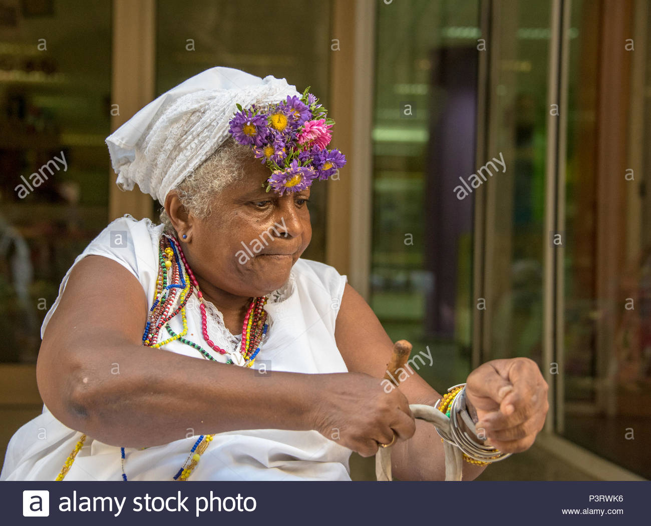 Traditional Clothes Caribbean Stock Photos & Traditional Clothes ...