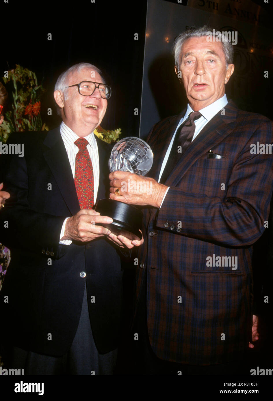 LOS ANGELES, CA - NOVEMBER 13: (L-R) Director Robert Wise and actor ...