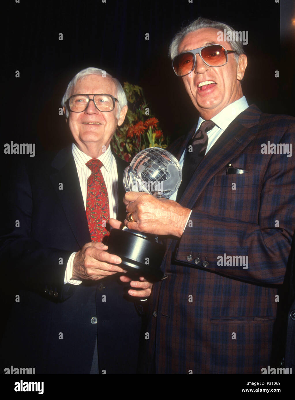 LOS ANGELES, CA - NOVEMBER 13: (L-R) Director Robert Wise and actor ...