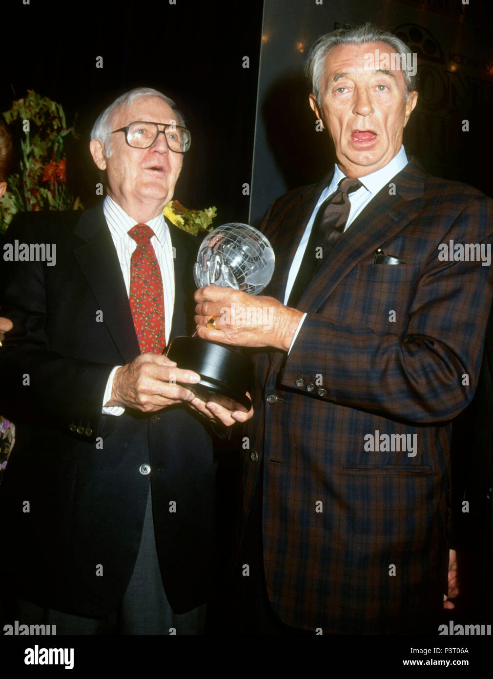 LOS ANGELES, CA - NOVEMBER 13: (L-R) Director Robert Wise and actor ...