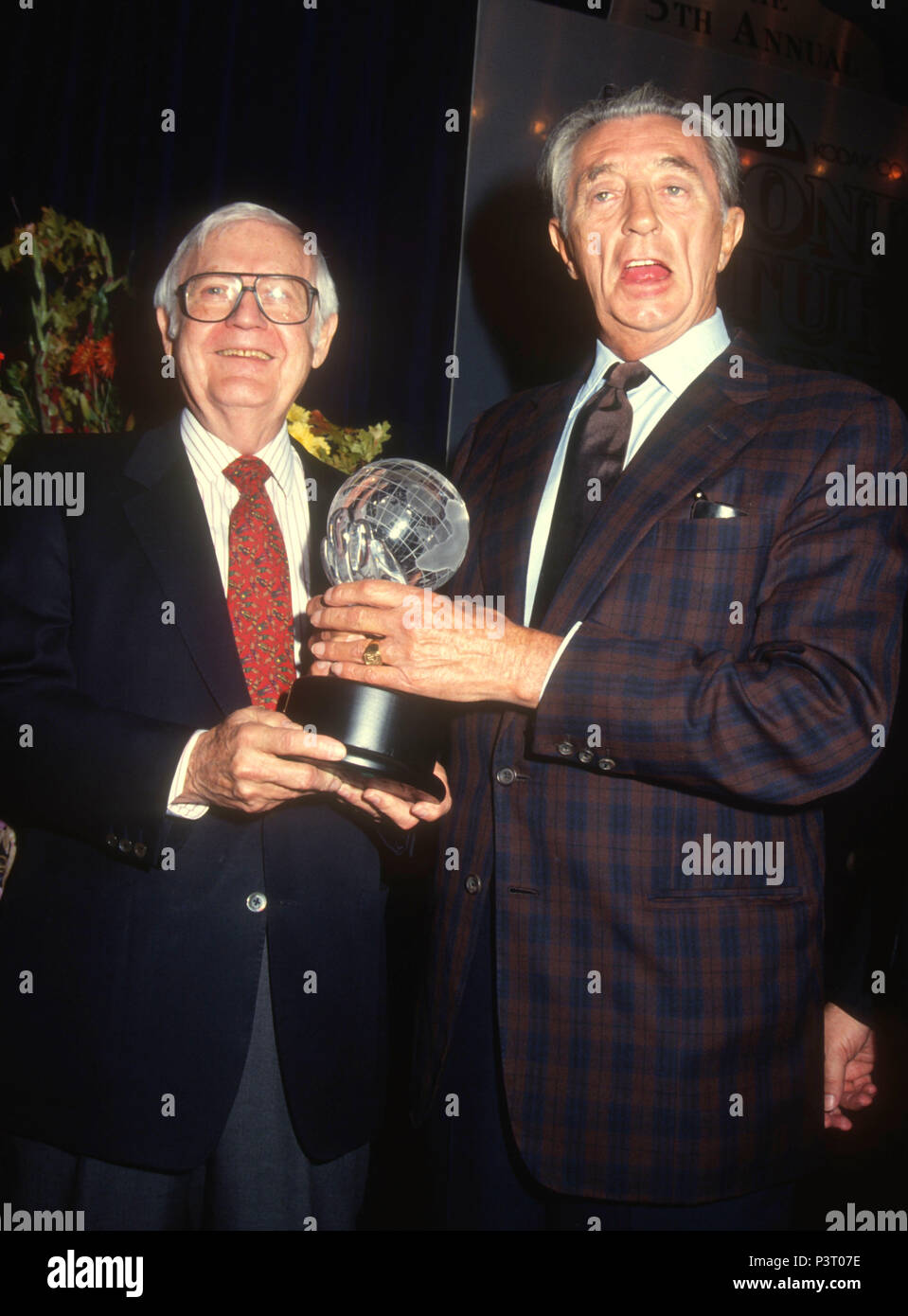 LOS ANGELES, CA - NOVEMBER 13: (L-R) Director Robert Wise and actor ...