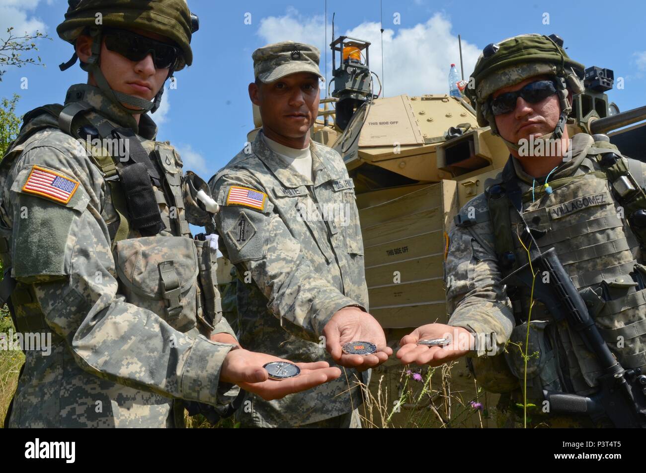 Maj timothy white hi-res stock photography and images - Alamy